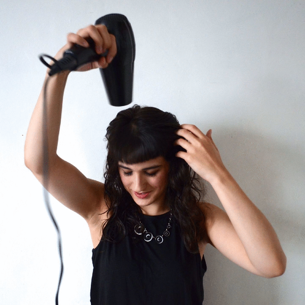 Get the look: everyday hairstyle for curly / wavy hair | Call me Katie